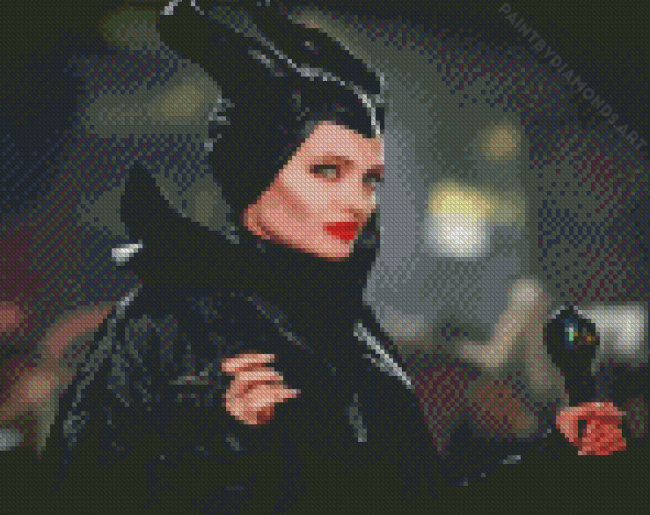Maleficent Angelina Jolie Diamond Painting - PaintByDiamonds.ART
